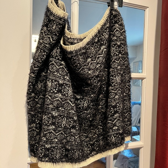 H&M | Accessories | Hm Scarf | Poshmark